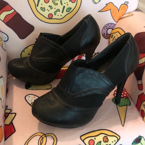 Vigoss | Shoes | Vigoss Black High Heel Booties | Poshmark